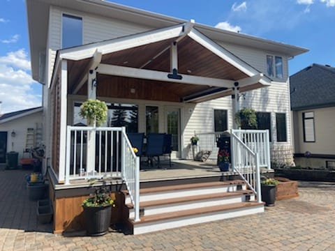 Deck Builder Edmonton, Bonnyville, Cold Lake and Lake Lands